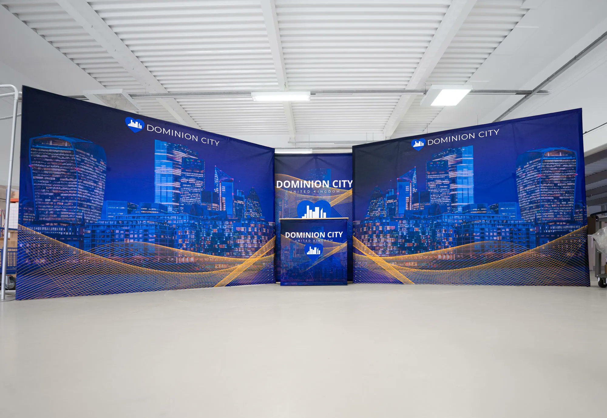 Hop-Up Counter | Portable Fabric Counter | Fabric Podium